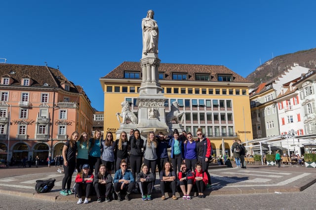 Hockey Teams to Italy, Austria and Germany